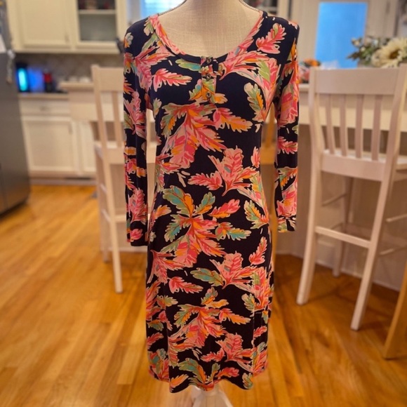 Fantastic Fawn | Dresses | Fantastic Fawn Navy Blue Pink Distressed ...